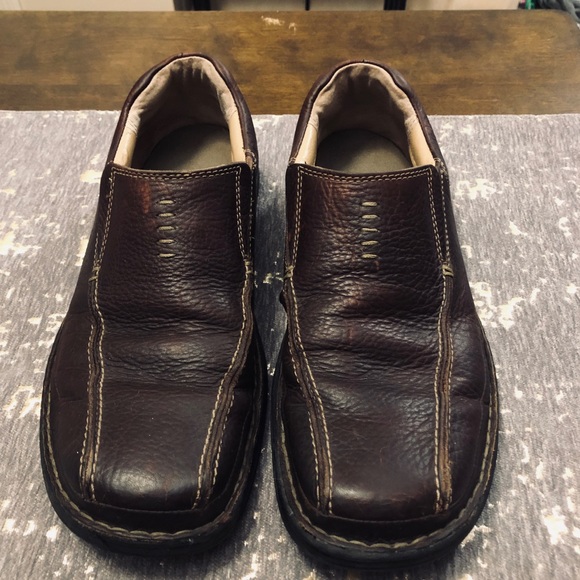 Clarks | Shoes | Clarks Brown Leather Contrast Stitch Loafers | Poshmark